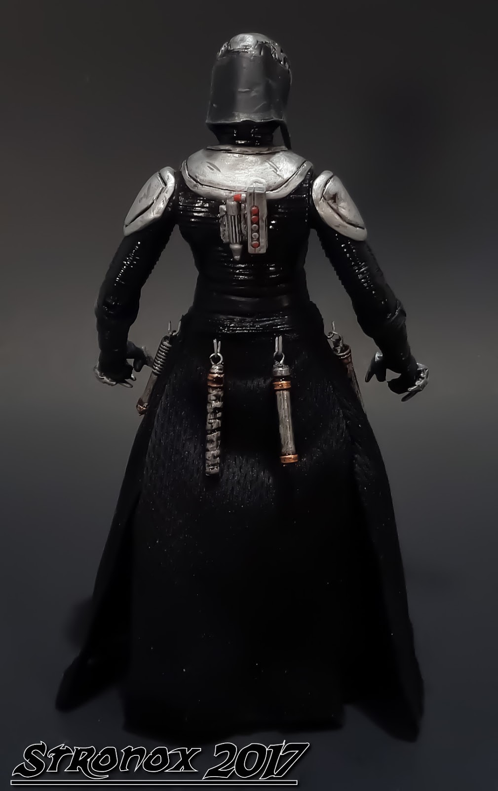 Stronox Custom Figures: July 2017