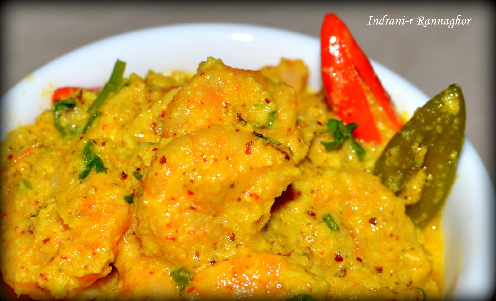 Indrani-r Rannaghor: Bhapa Shorshe Chingri: Steamed Prawns in Mustard ...