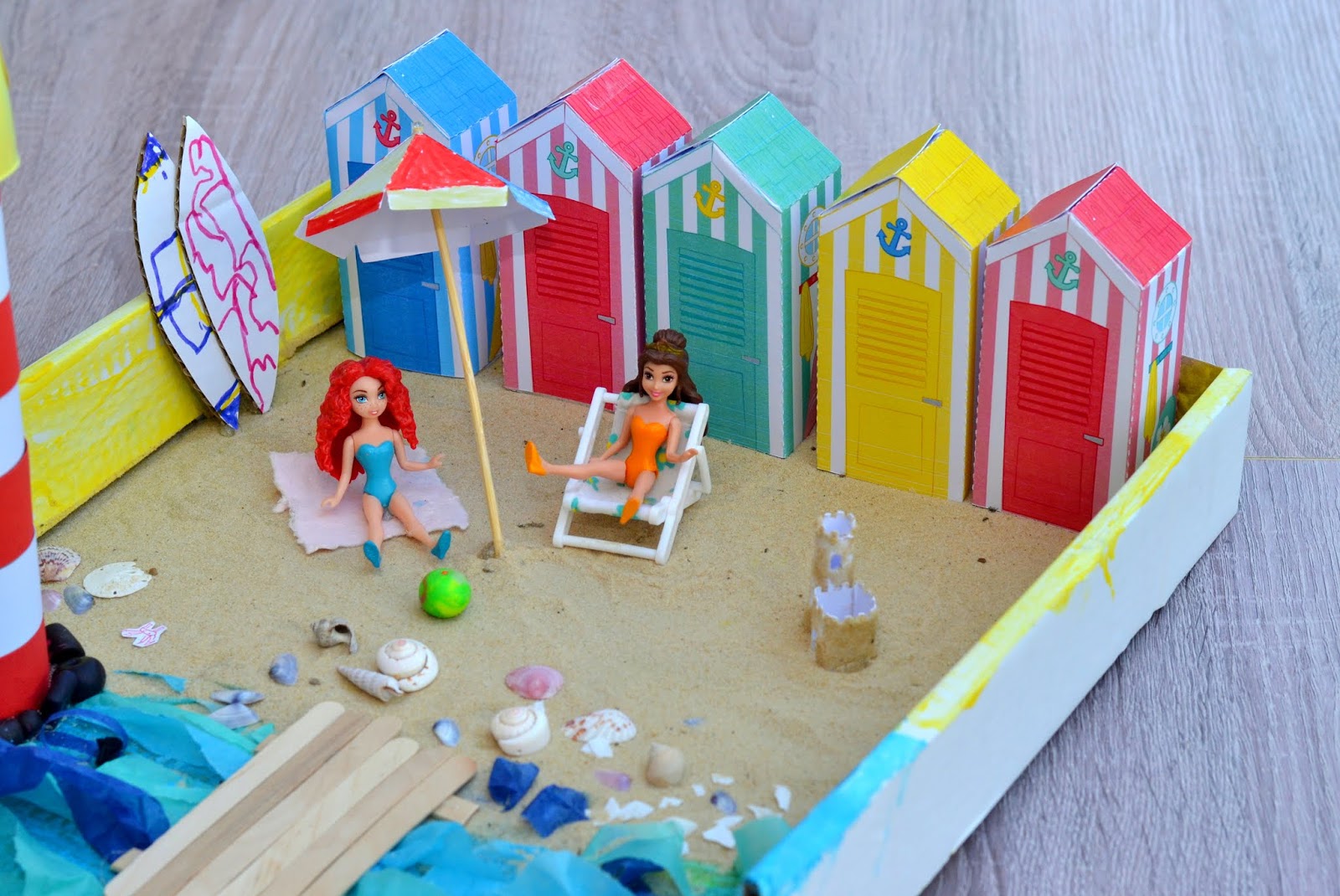 Silhouette UK: SIlhouette for Everything: School Beach Project