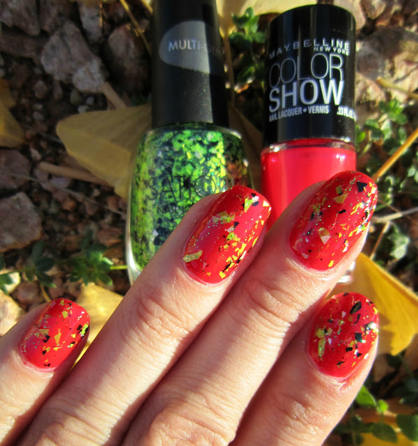 Abstract Modern Christmas Nails