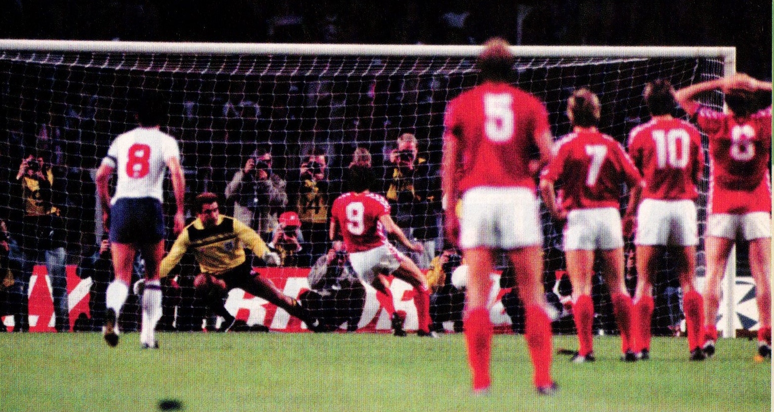 Soccer Nostalgia: International Season 1983/84-Part 1