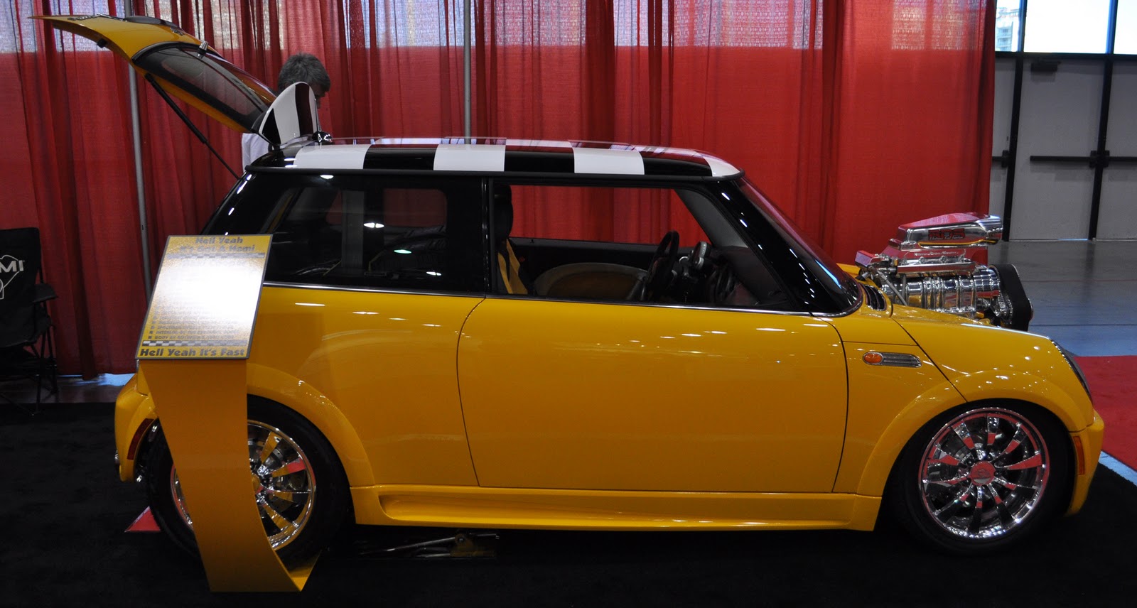 Just A Car Guy: Hell yeah it's got a hemi, hell yeah it's fast! A 392 ...