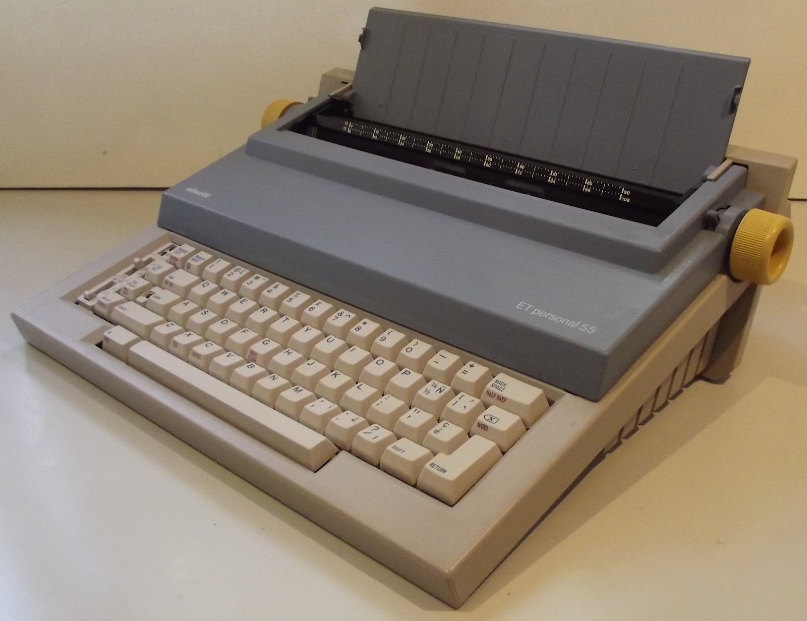 oz.Typewriter: The Art of Sottsass and Bellini: Top 10 Olivetti ...