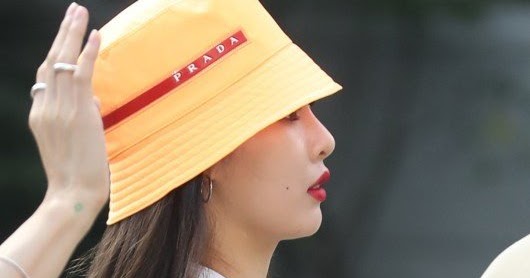 A peek at Hyuna's tattoos