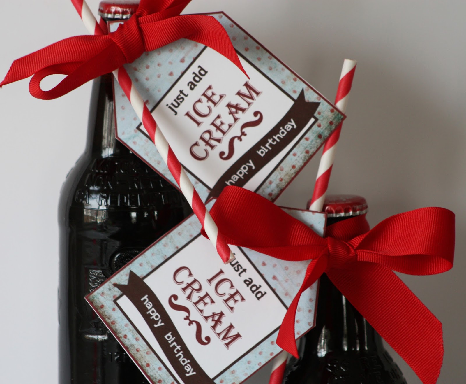 like a pretty petunia: Root Beer Float Gift Tags