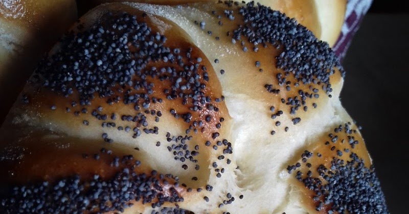 Chifle Kaiser pufoase