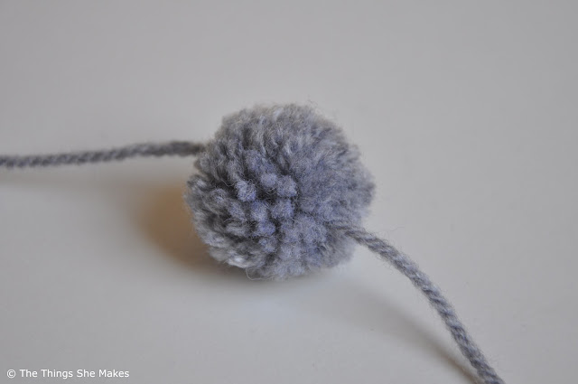 How to Make a Pom Pom Garland | The Things She Makes
