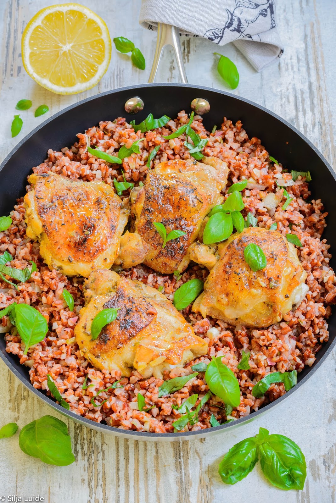 Silja, Food & Paris: Krõbe ahjukana punase riisiga