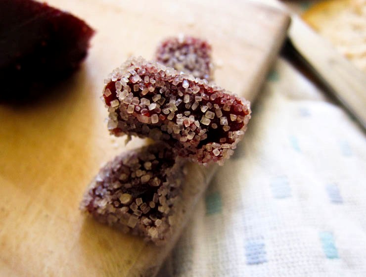 the indolent cook: strawberry paste... strawberry candy.