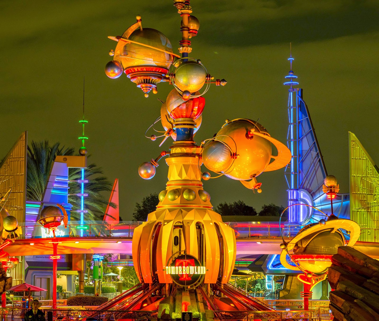 MickeyPhotos: Night shot of the entrance to Tomorrowland