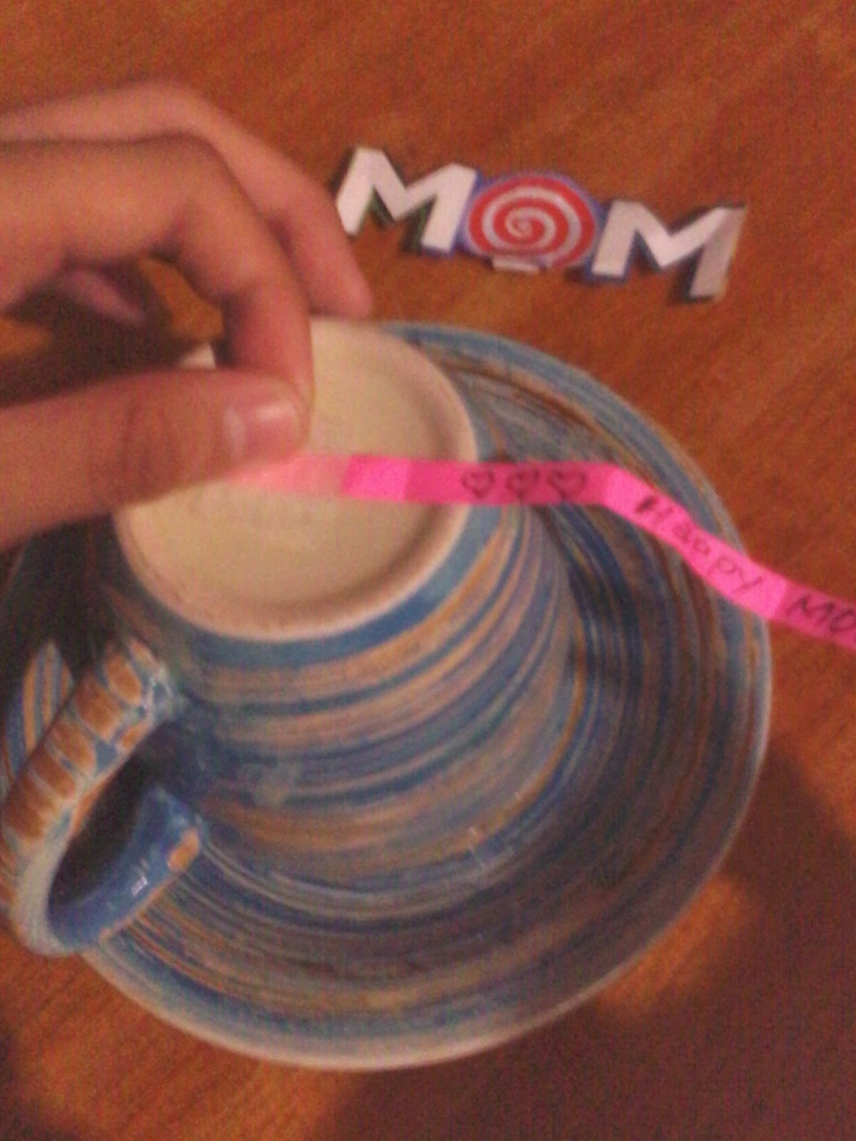 FDLS Online Magazine: Mother's Day "Surprise" Cup