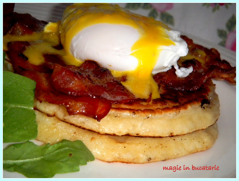 Magie in bucatarie...: Oua Benedict cu pancakes