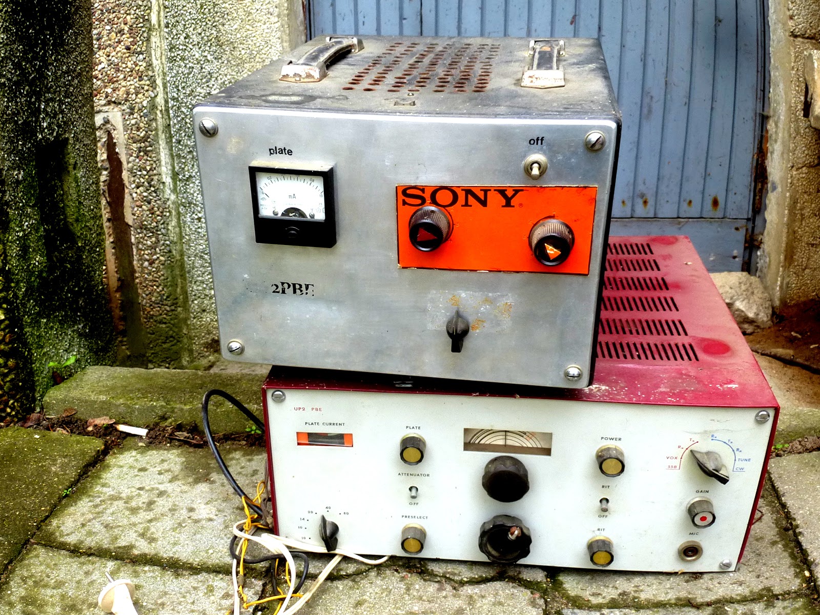 LY3LP laboratory: Old transceiver