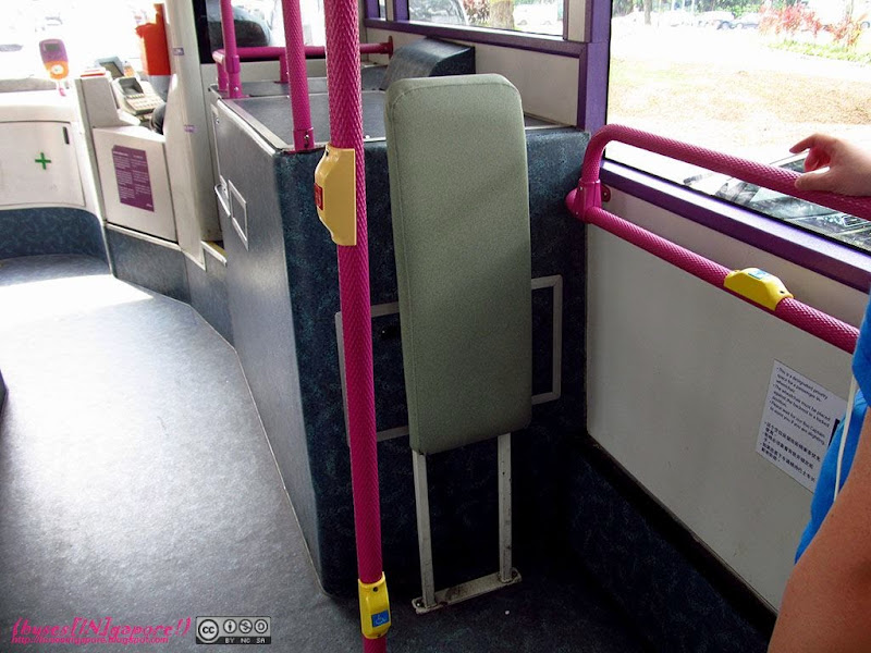 (buses[IN]gapore!): SBS Transit : Scania K230UB / Gemilang (SBS8033D)