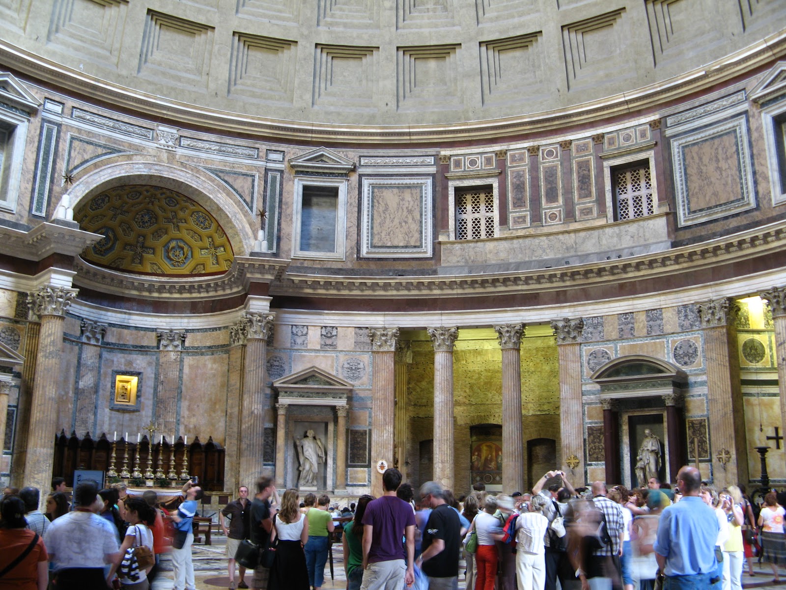 Any given day ...: The Pantheon - Rome