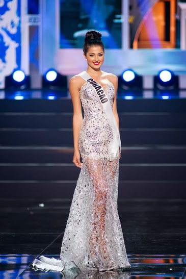 Miss Universe Swimwear & Evening Gown Preliminary Competition ...