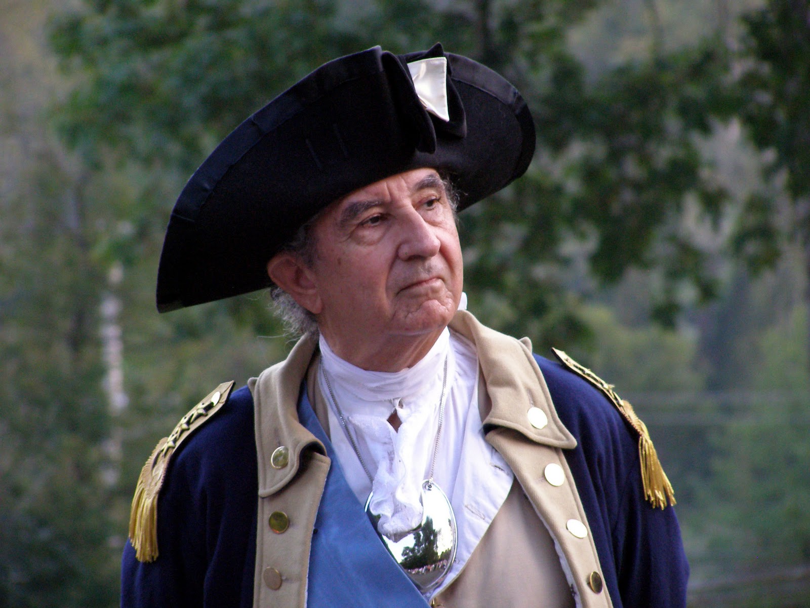 History Buff: A Conversation with General George Washington