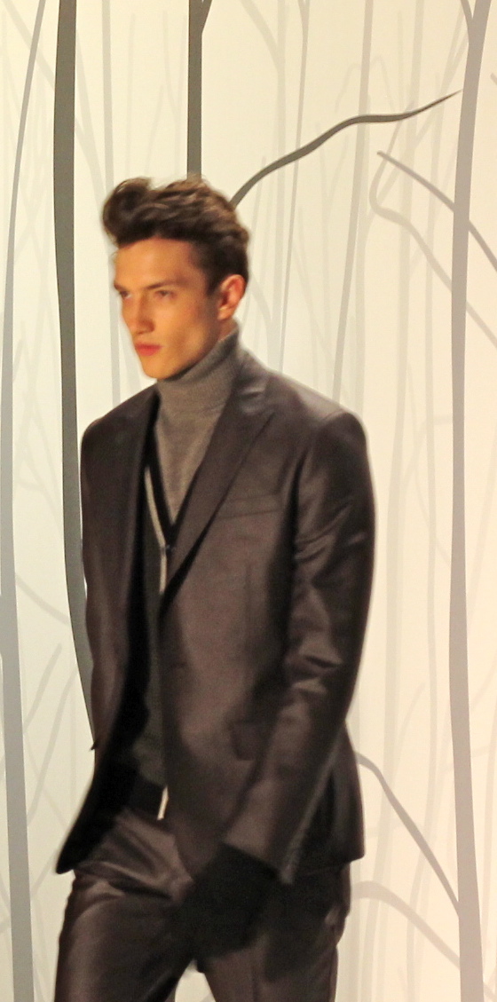 PERRY ELLIS FALL 2011/CALLAWAY GOLF APPAREL by Perry Ellis, Int.