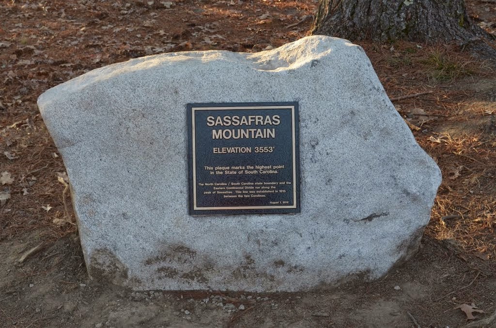 Aloha Windmill Farms: Jumping Off Rock & Sassafras Mountain