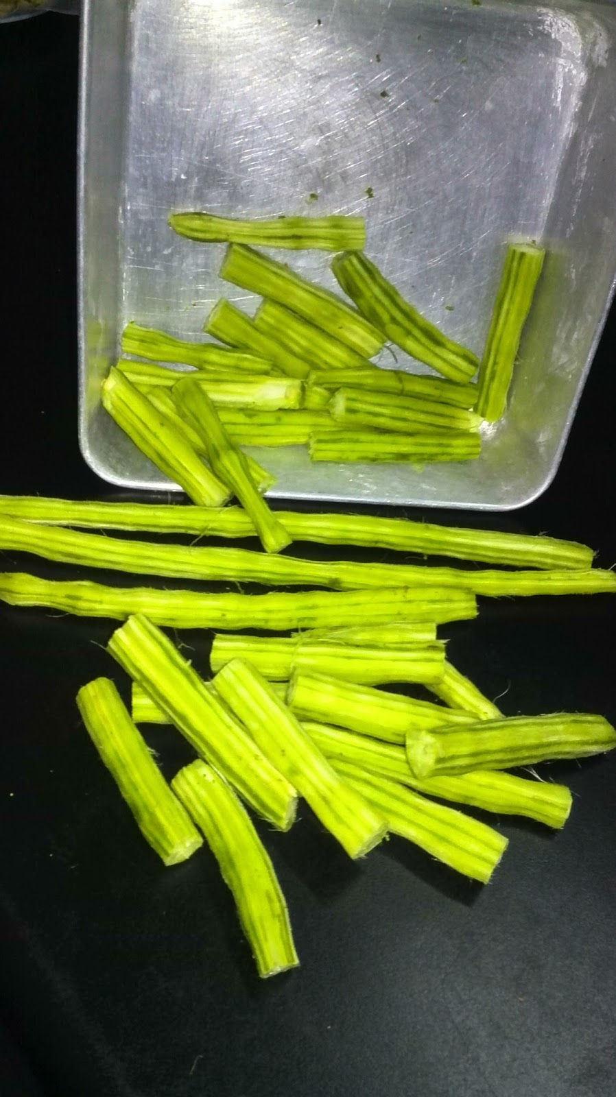 namakucella: KARI BUAH MUNGGAI a.k.a KACANG KELOR