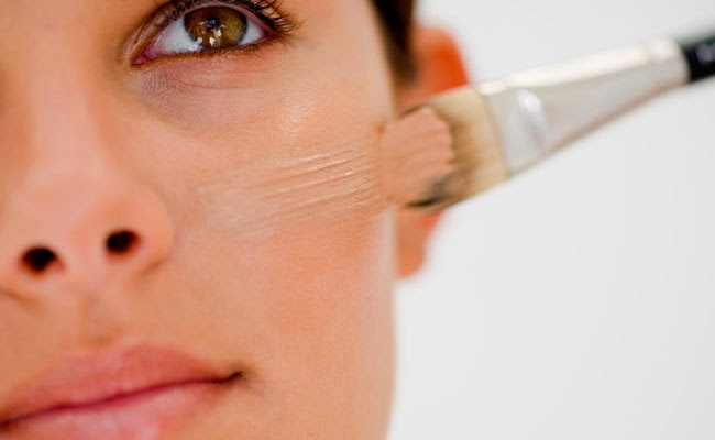 .: DICAS DE DEUSA -Como aplicar base no rosto Conheça os diferentes ...