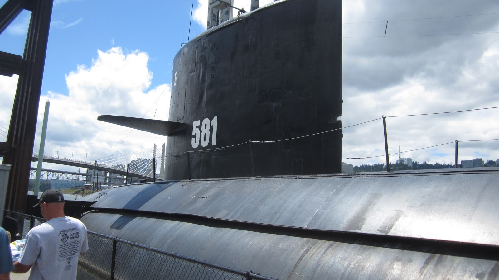 Blogging: Boarding The USS Blueback SS-581 Submarine