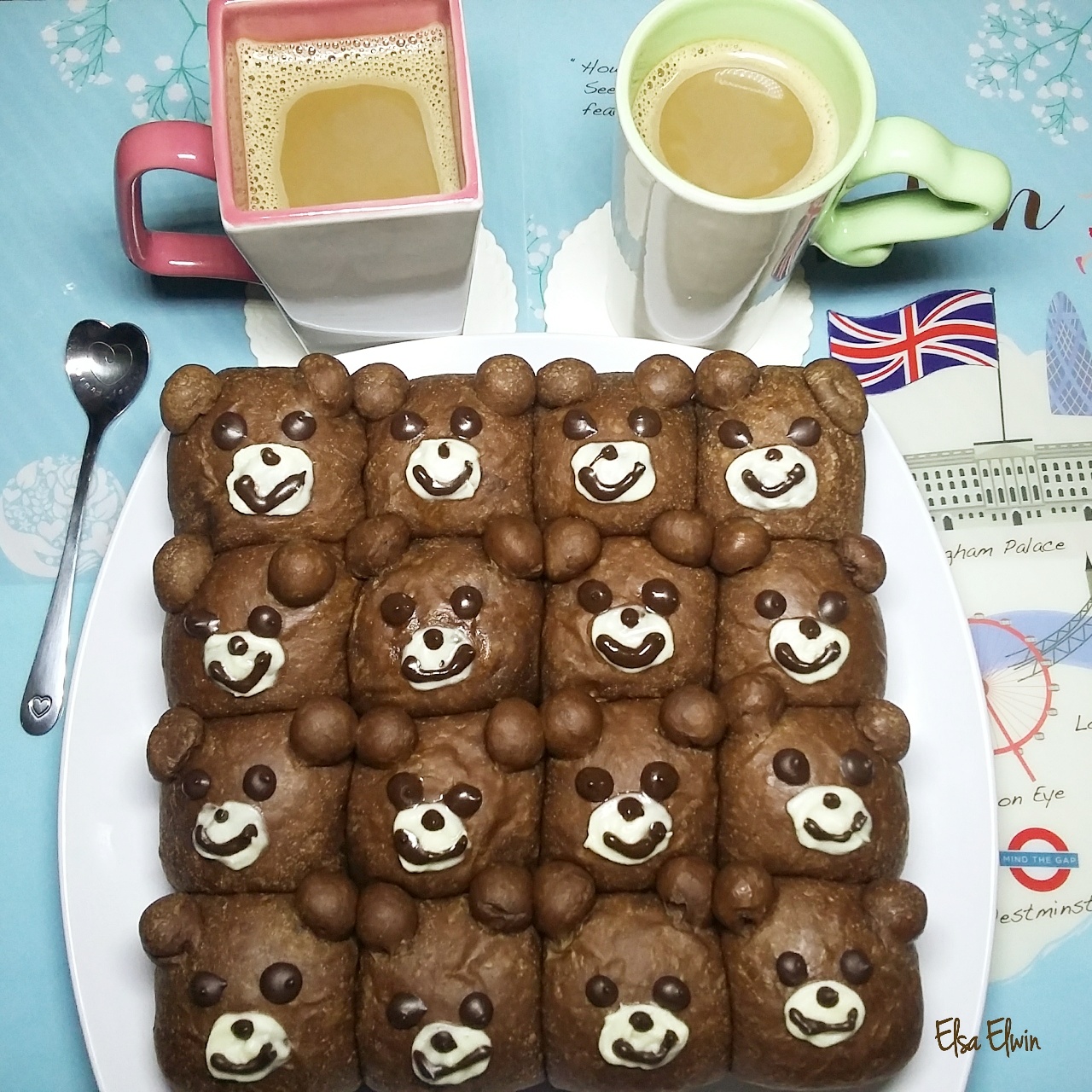 Elsa Elwin: Roti Karakter Beruang