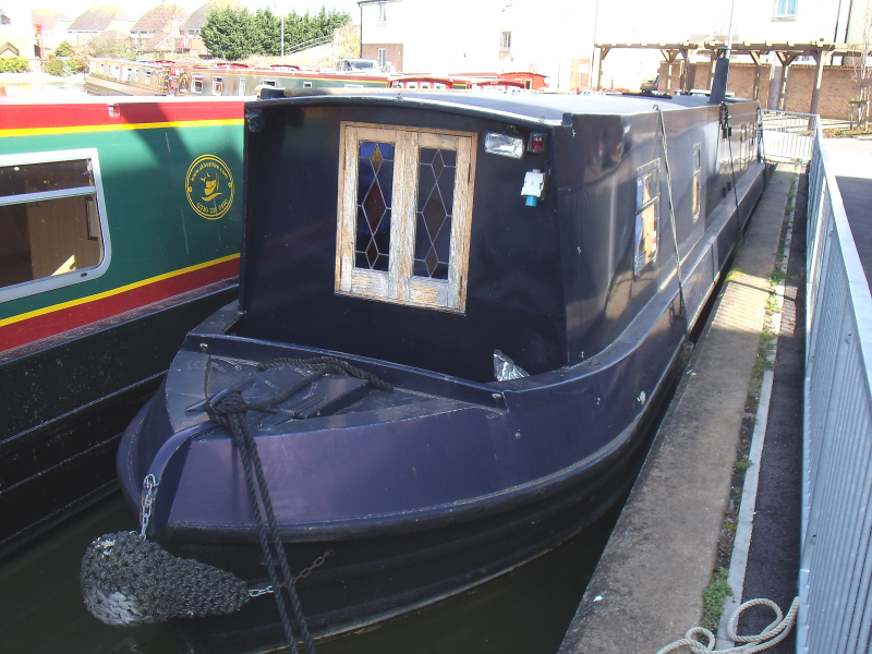 Free to venture..: Narrow-boat interior and exterior ideas