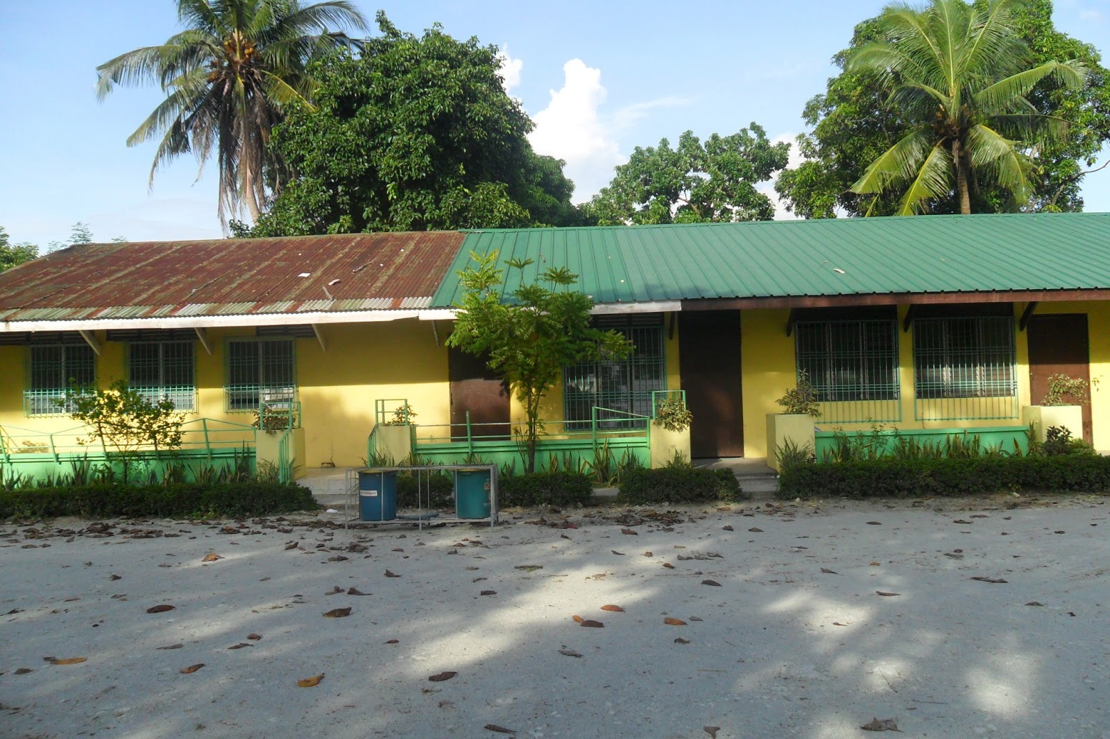 Dince's Chronicles: April 2013