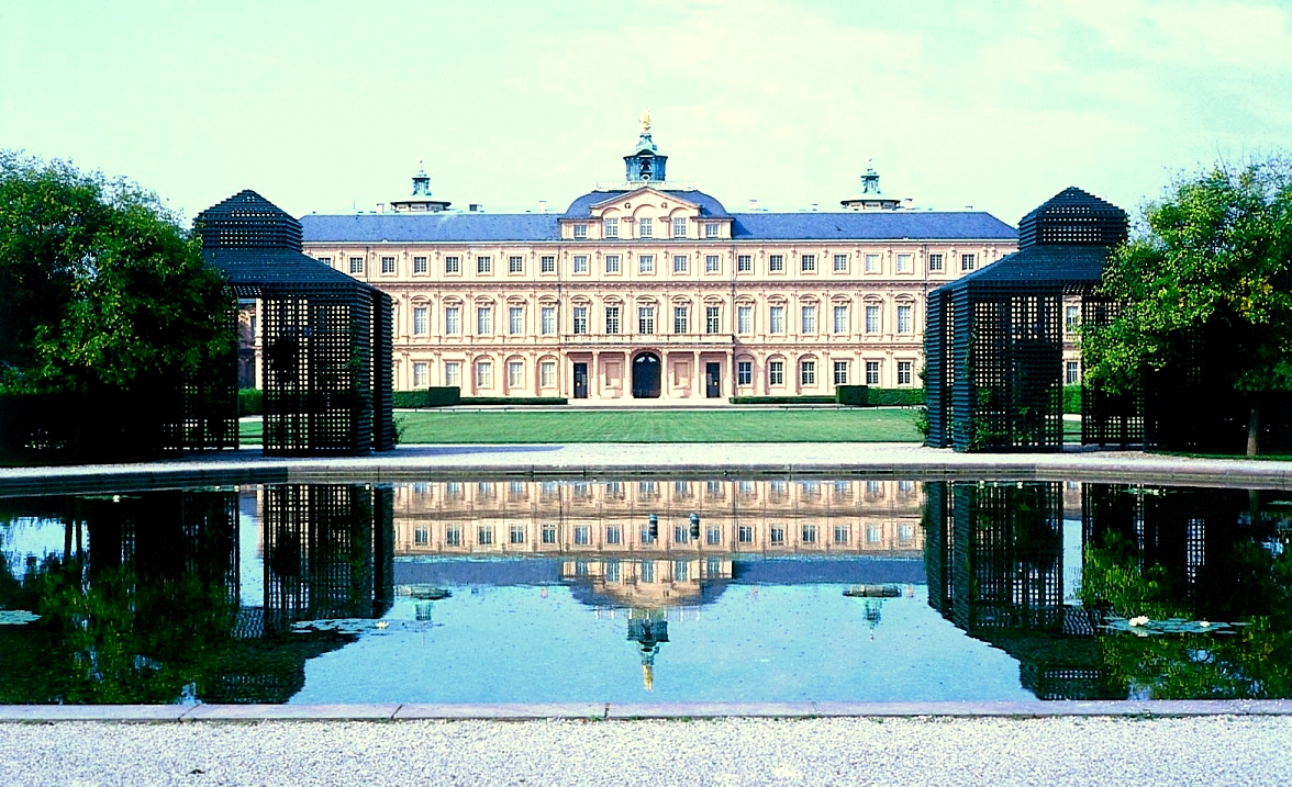 loveisspeed.......: Schloss Rastatt is a historical building in Rastatt ...