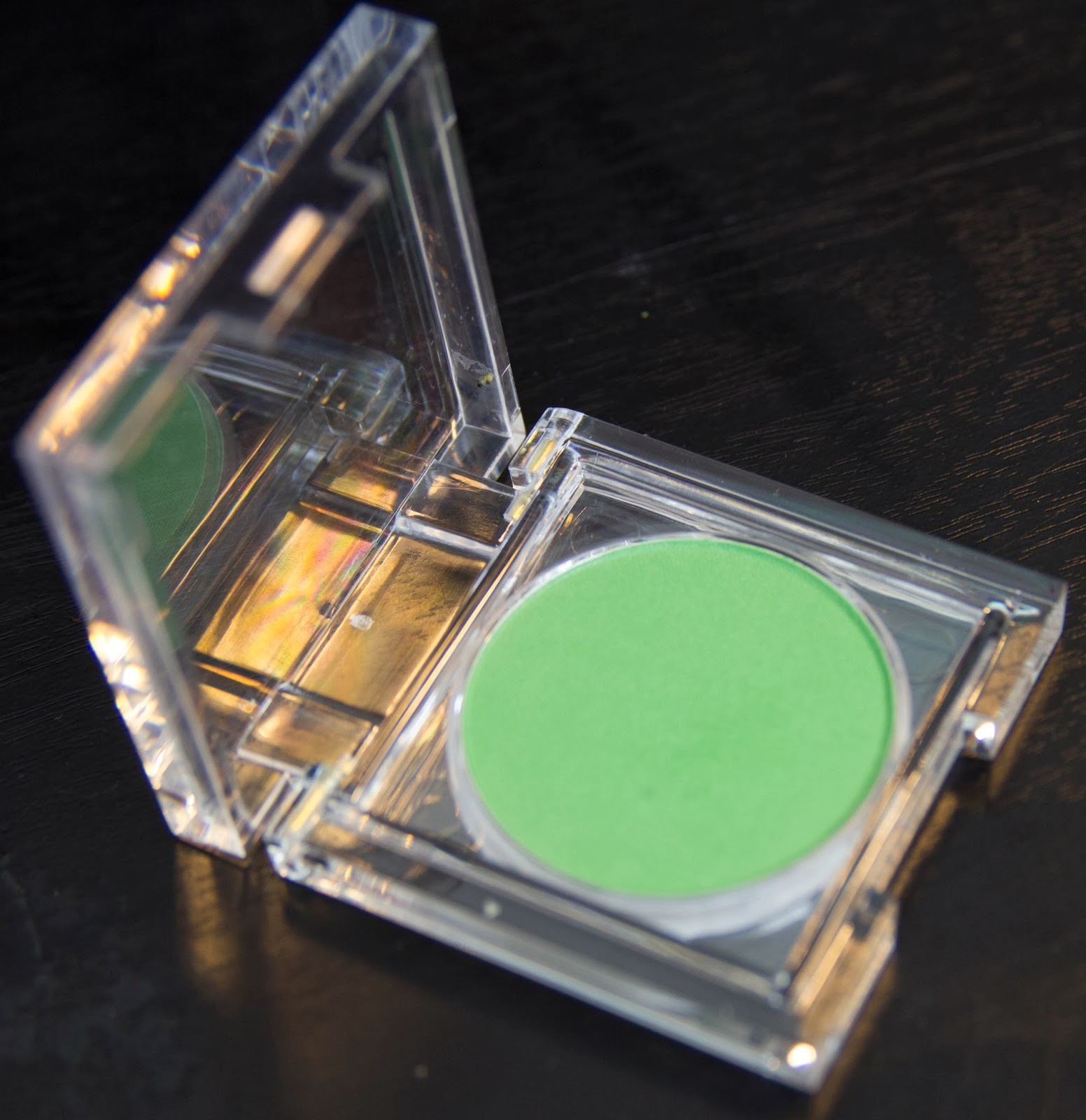 Schmidty Makeup: REVIEW :: NYX Primal Colors Collection