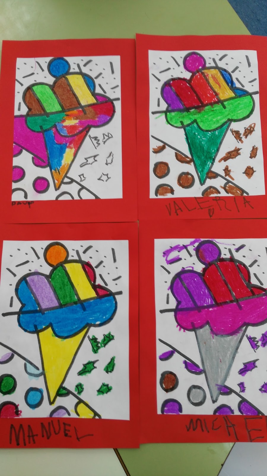 CRECIENDO FELICES: ESCULTURA DEL CERDITO Y HELADO DE ROMERO BRITTO