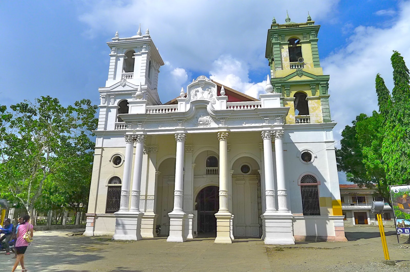 Bisaya Collection: Cebu Church and famous Landmarks