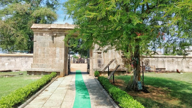 Hindu Temples of India: Parasurameswarar Temple, Gudimallam – The Temple