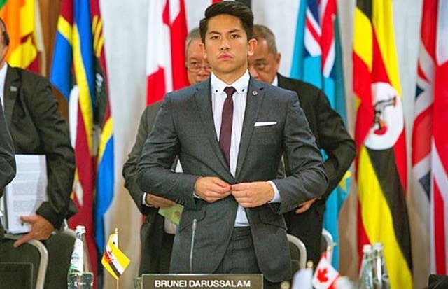 8 Putera Raja paling kacak dan Berkaliber di dunia. Wahhh No 8 tu dari ...