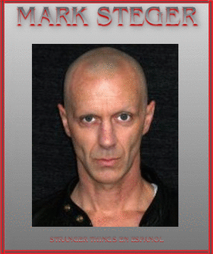 Mark Steger (Monstruo) | Stranger Things en Español