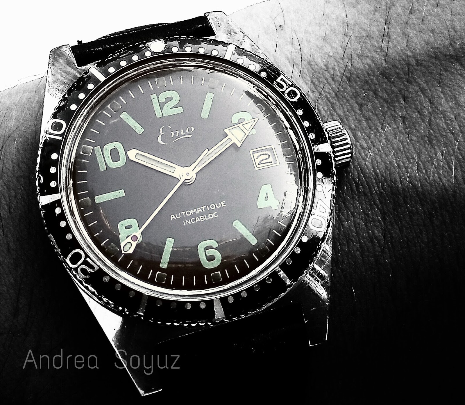 Storie di Orologi Vintage: Vintage Diver Emo Watch Co. (Enicar) 20 ...
