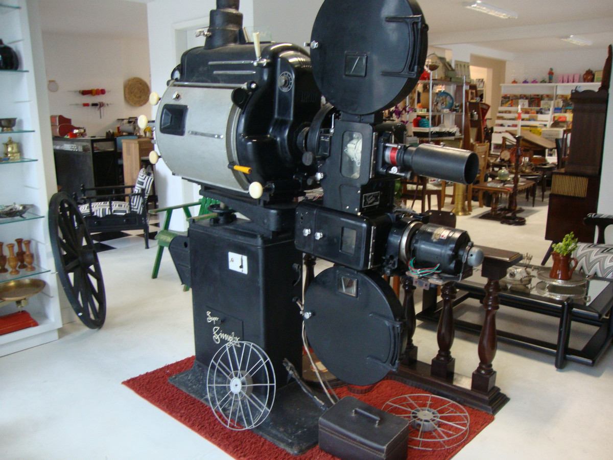 Máquina de CINEMA: Projetor de 35mm Super Simplex