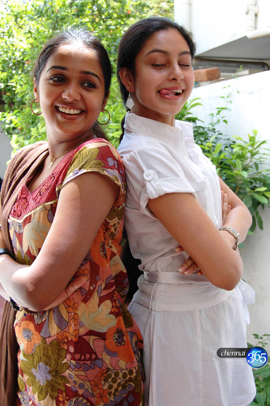 CINEMA SPOT: ABINAYA