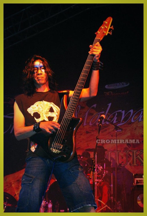 CROMIRAMA: Pemain Bass Terbaik Era Rock Hingga Kini