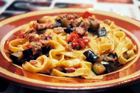Què es cou a la cuina?: Tagliatelle amb Verdures i Tonyina