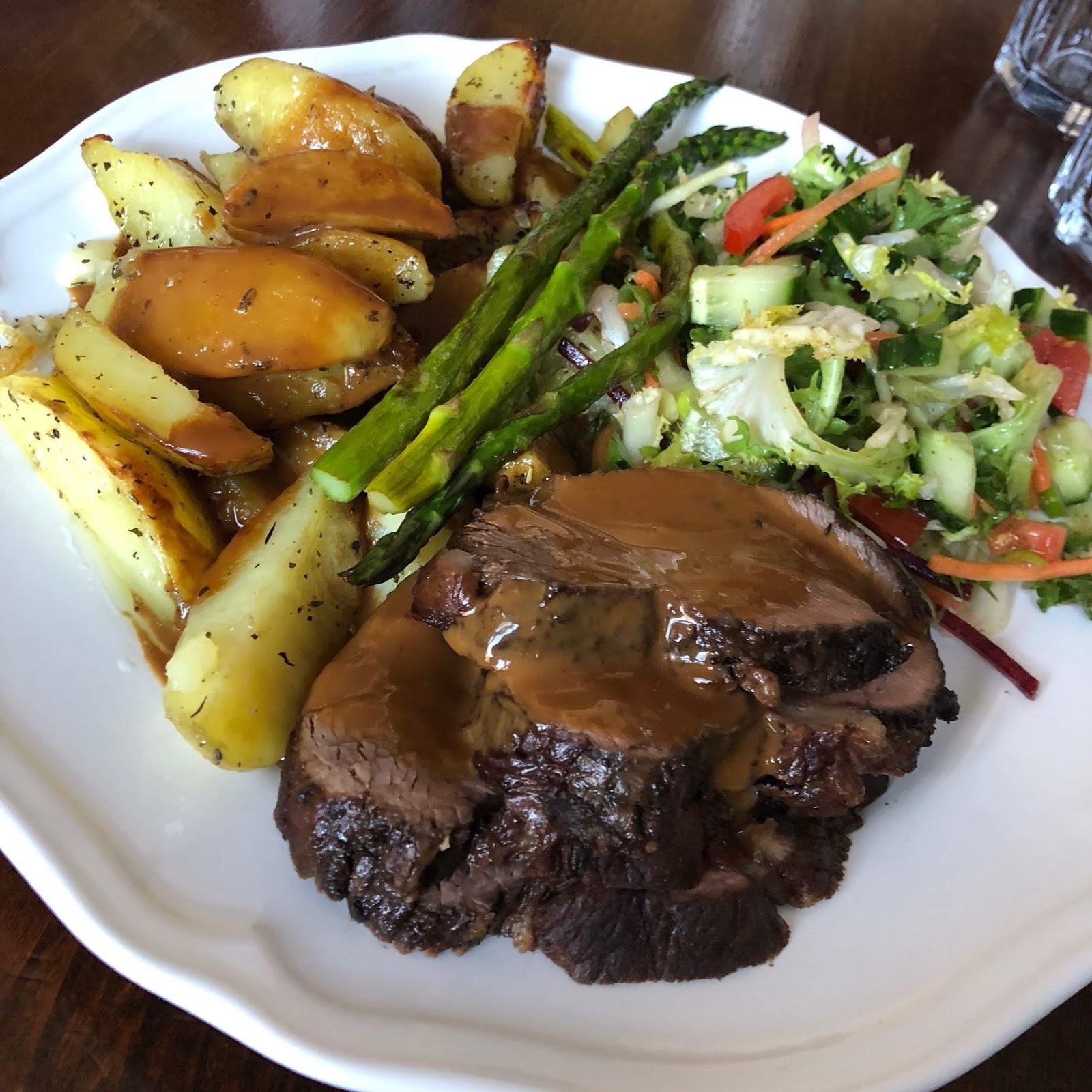 Lottas mat och vardag: Porterstek i slowcooker