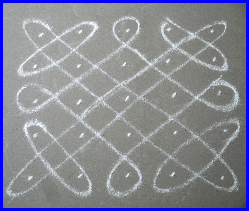 Sikku kolam with 5 dots 5 lines.