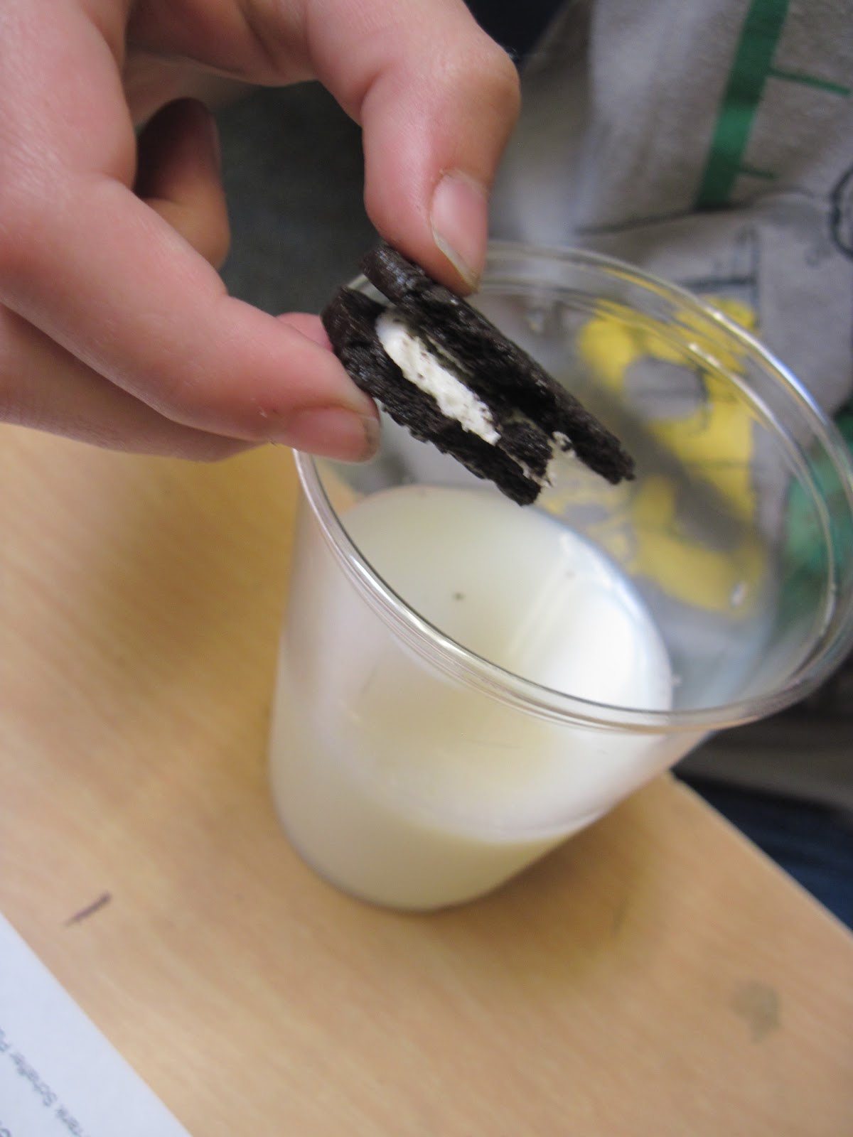 Polka-Dotty Place: The Oreo turns 1-0-0