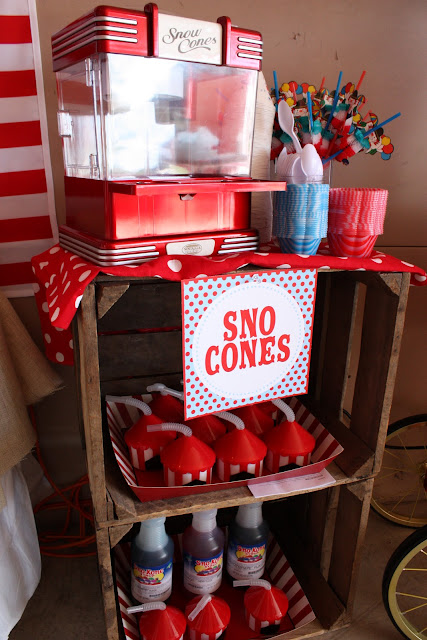 Buckets of Grace: Carnival Party Part V - Food, Carnival Style