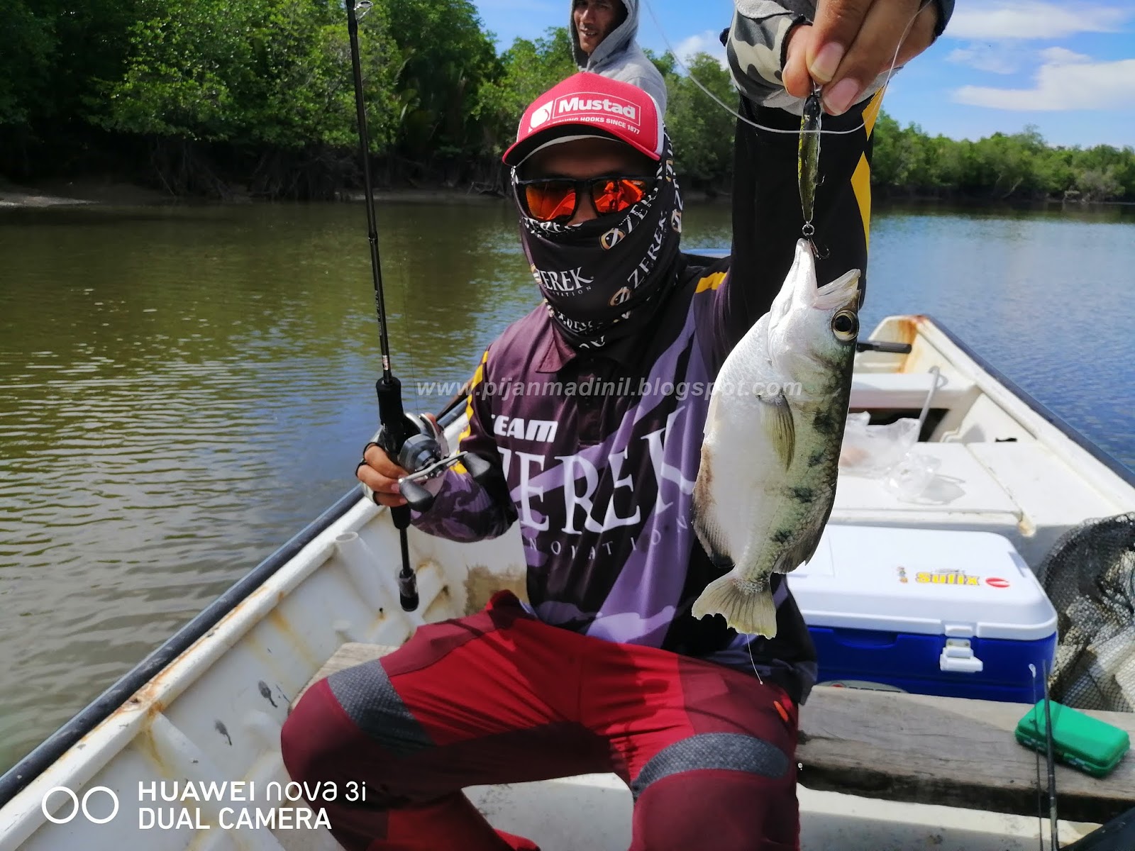 The Other Side of Me: Ikan Sumpit @ Archeryfish #1-2/2018