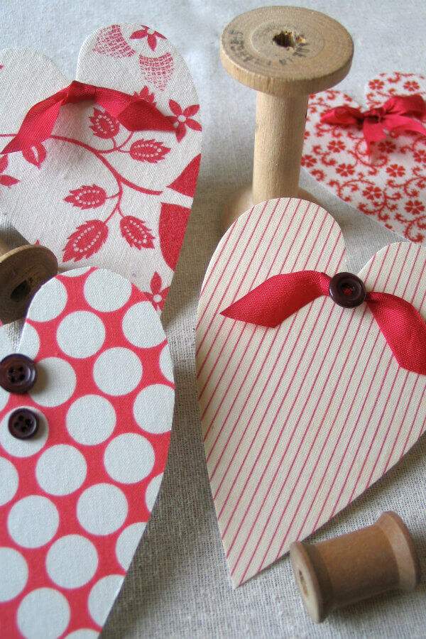 25+ Pretty Paper Crafts to Make for Valentine's Day