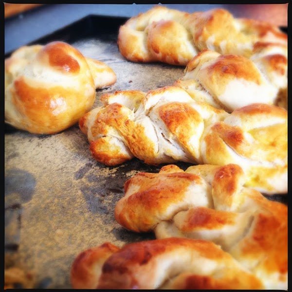 Tuesdays with Megan: plaited bread