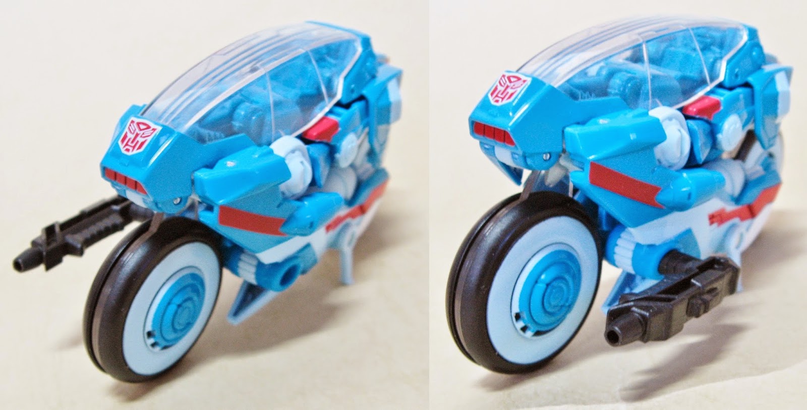 TRANSFORMERS : Generations Deluxe class CHROMIA(IDW) 變形金剛世代系列 豪華級哥諾美亞