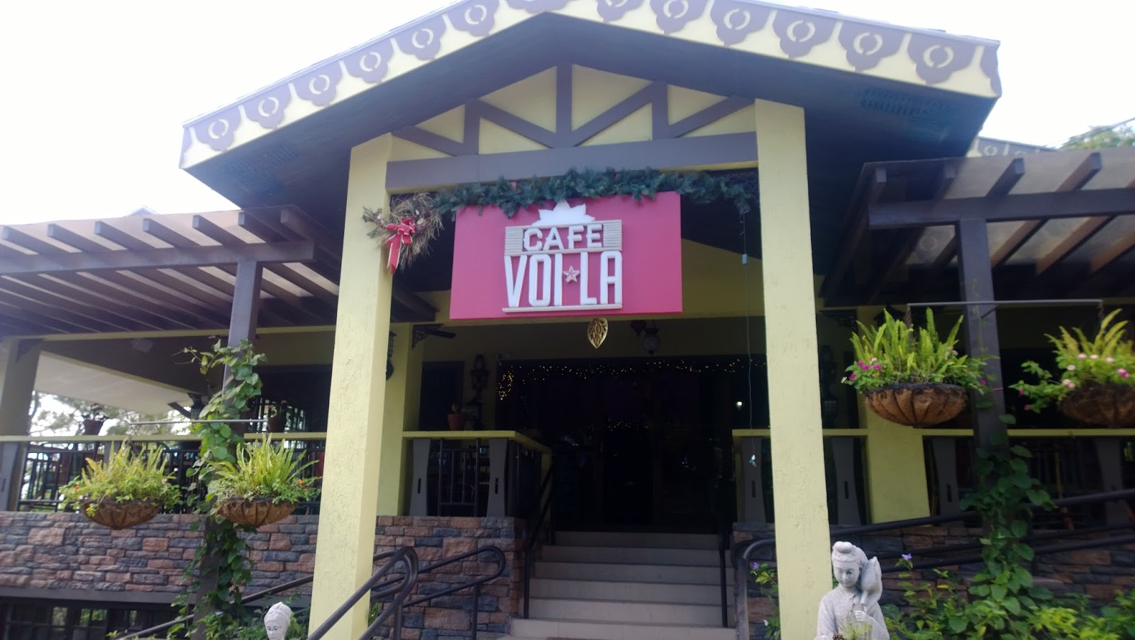 Pork in the Road: Eclectic Dining at Cafe Voi-La in Tagaytay City